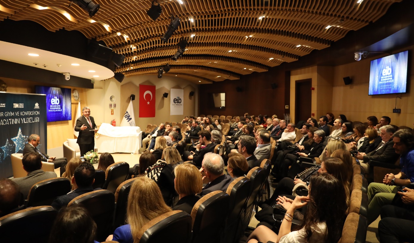 Ege'nin İhracat Yıldızları Ödüllerini Aldı: 2023 Yılı Hazır Giyim ve ...